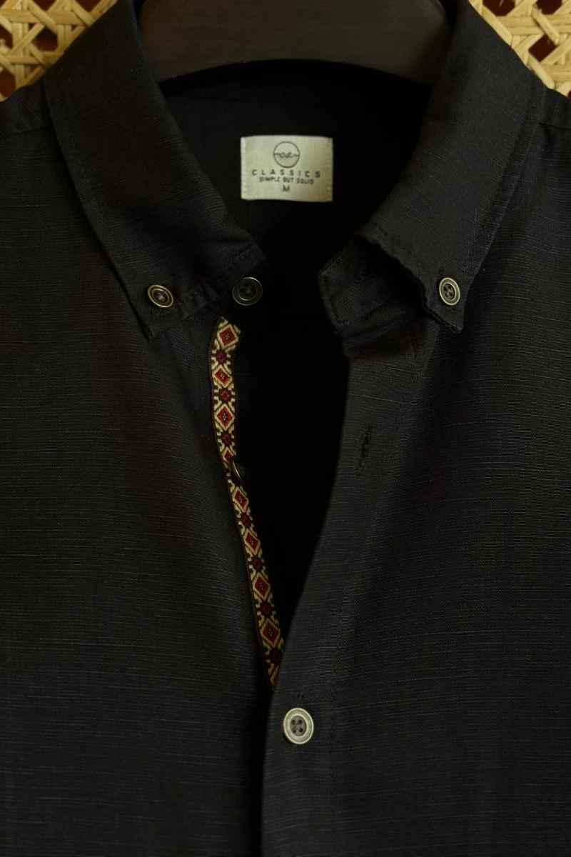 Black with Beige Maroon Twill Tape